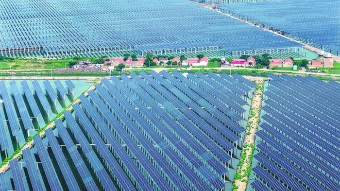 EconoScope | China's green tech is reshaping global energy landscape